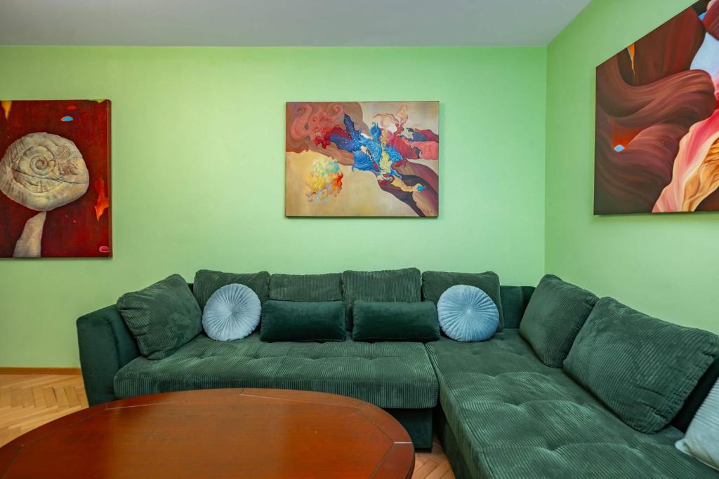 Life in Colours - Artistic 1BD Apartment, Σόφια (ενημερωμένες τιμές για ...