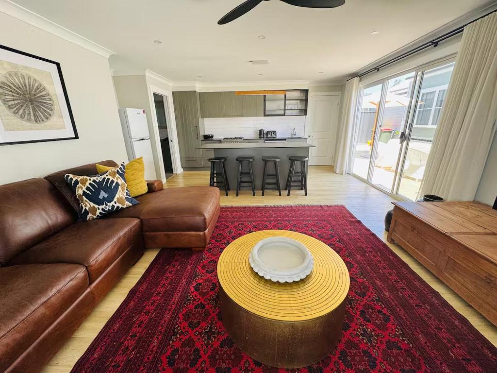 Country Retreat with Magnesium Pool & Infrared Sauna, Moore Creek ...