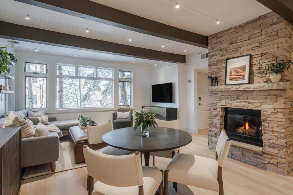 New Ski-in Ski-out 1 BR with Resort Amenities, Snowmass Village (prezzi ...