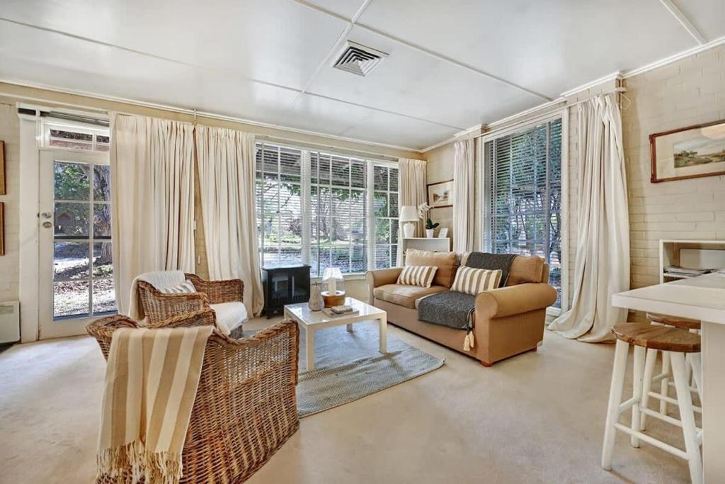 Stunning Garden Studio at Mayfield Vineyard, Bloomfield (tarifs ...