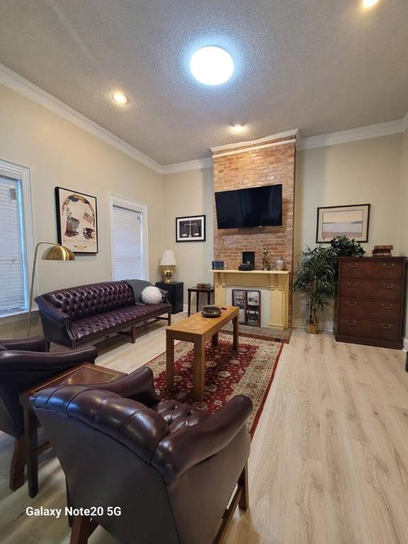 Historic home walk to Convention Center & St Jude, Memphis (prezzi ...