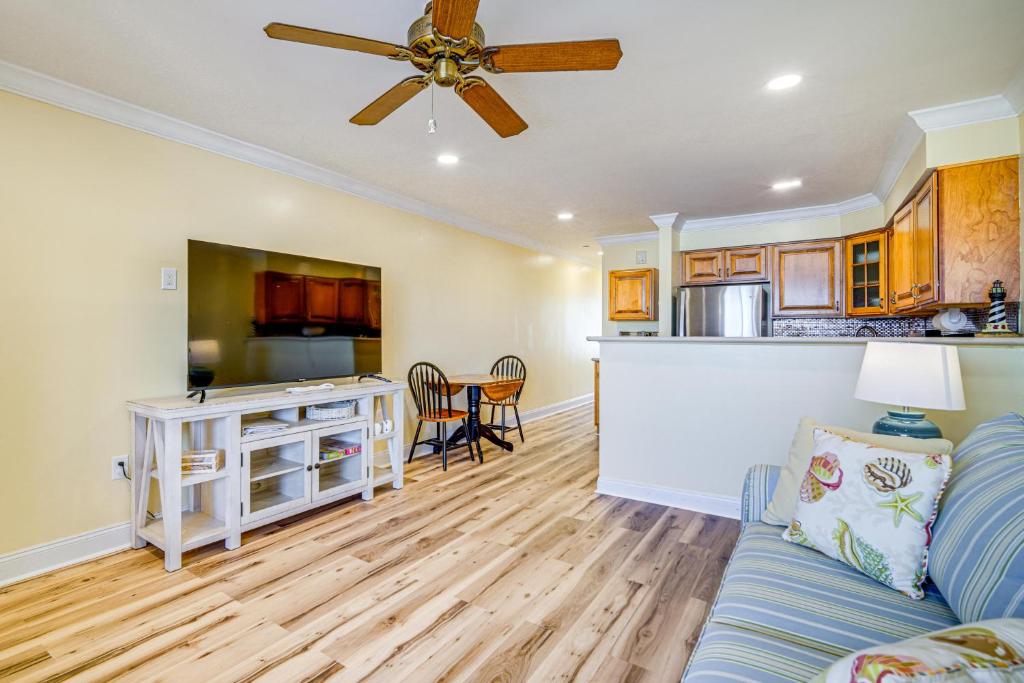 Steps to Sand & Surf! Couples Haven in Brigantine, Brigantine (updated ...