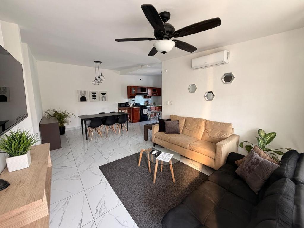 Great apartment 10 min to Fundidora Park Wifi Parking & Coffee ...