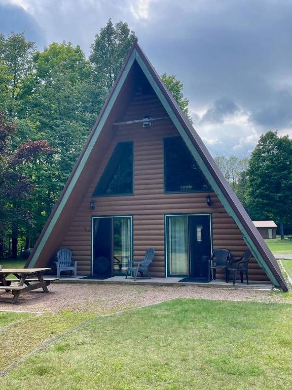 Cedar Cove Cabin 5, Butternut (preços atualizados para 2026)