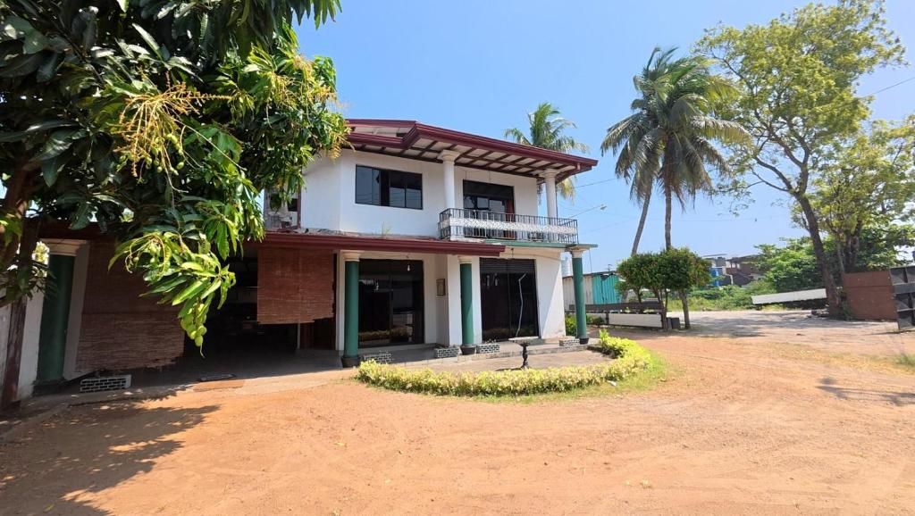 Araliya Hotel, Boralesgamuwa (precios actualizados 2026)
