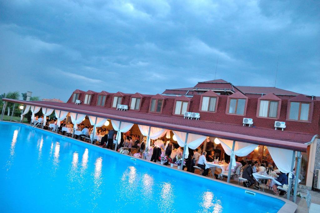 Complex Racic, Voyvodinovo (updated prices 2025)