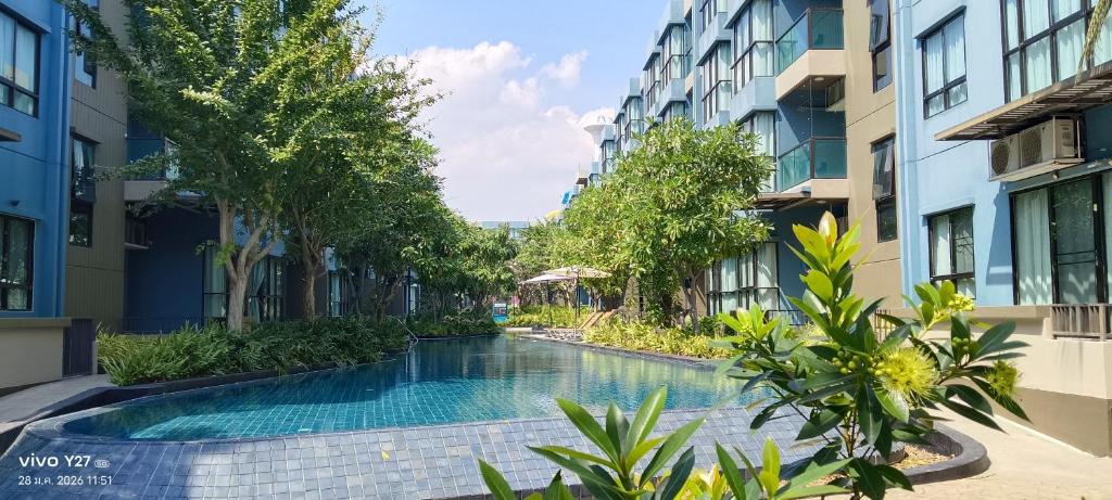 Peaceful 2-Bedroom Beachside Retreat in Cha-Am, Ban Sahakham (precios ...