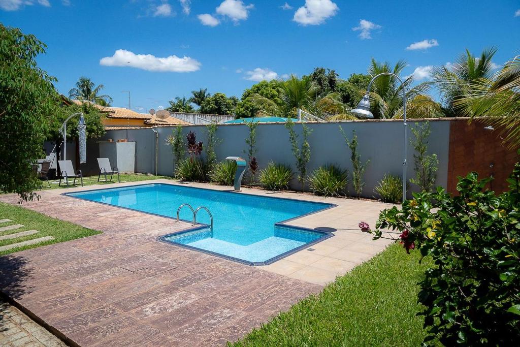 Chacara com Piscina e Churrasqueira no agua Azul, Можи-Гуасу ...