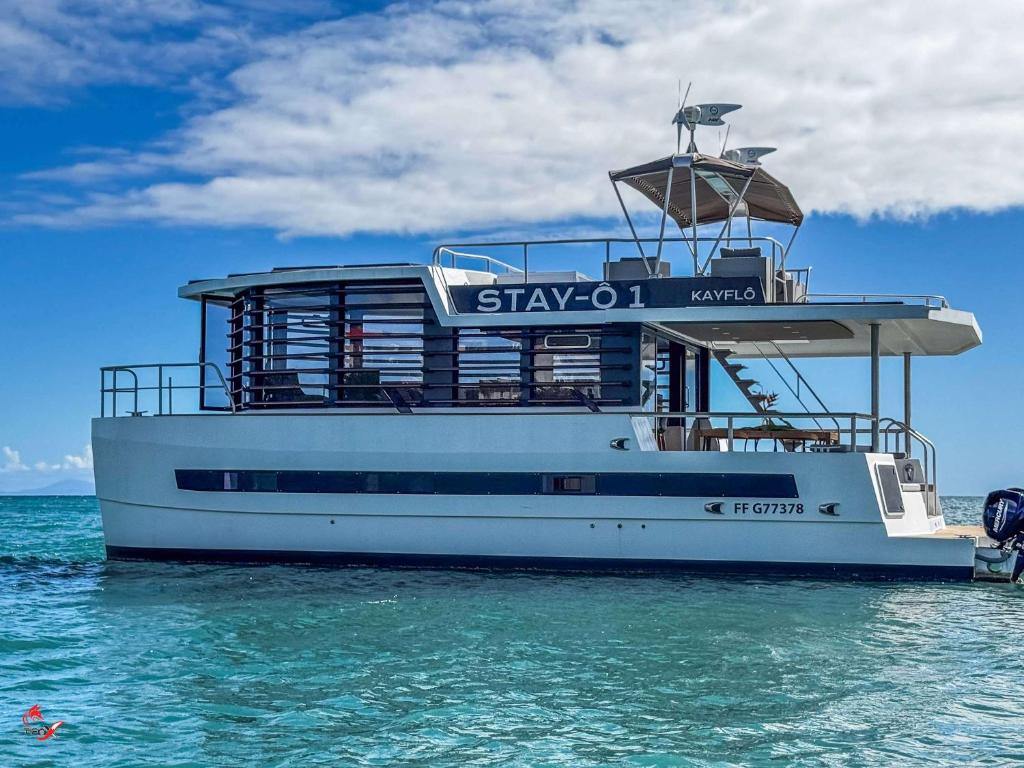 StayO - Floating Villa over Caribbean sea with Spa, Les Trois-Ilets ...