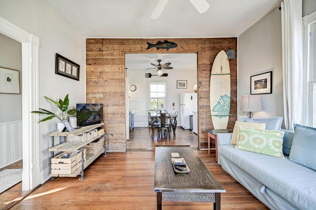 The Happy Hut, Galveston (prezzi aggiornati per il 2026)