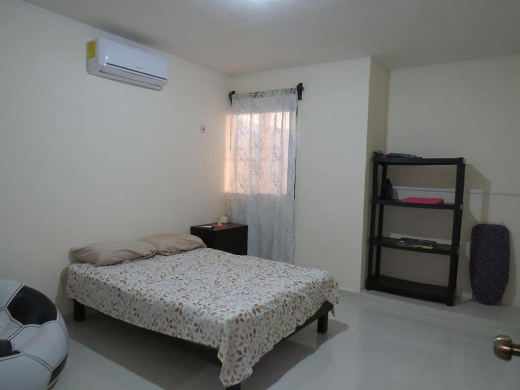 Residence in Mérida 10 minutes from the airport, Mérida (precios ...