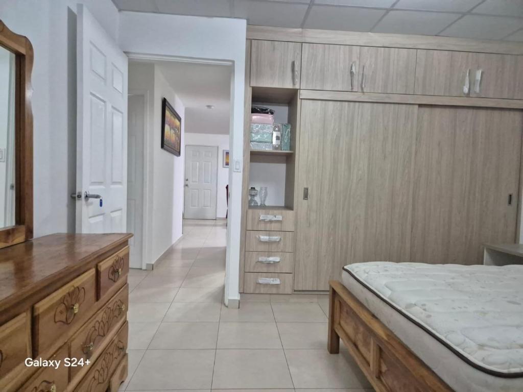 Palermo Family Home, Near Airport & Metro, Aserrío (2026 güncel fiyatları)