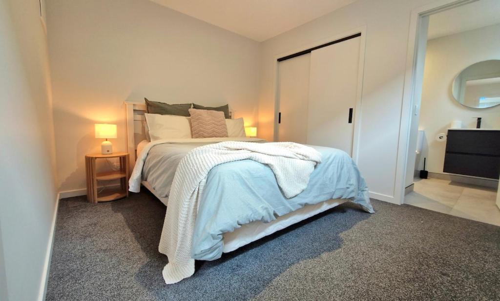 Cosy Guesthouse in Jacks Point, Queenstown Airport (aktualne ceny na ...