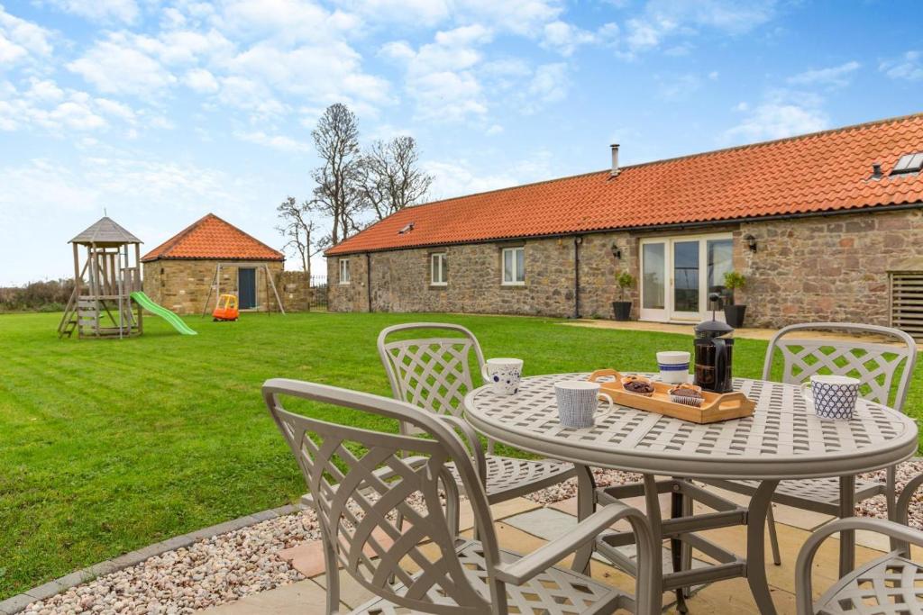 3 Bed in nr Beadnell oc-cr1279, Beadnell (updated prices 2026)