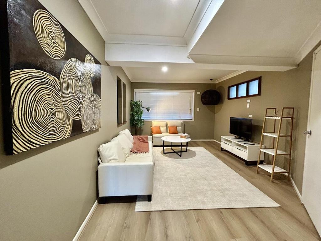 Enjoy your Exclusive Pool between BNE Gold coast, Slacks Creek ...