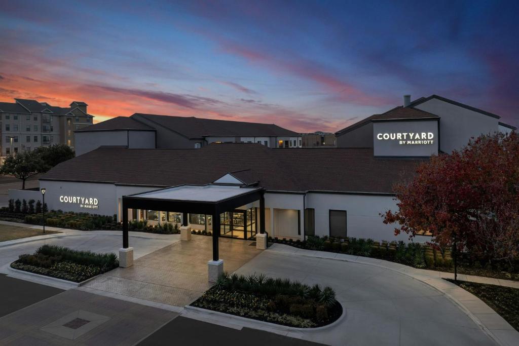 Courtyard by Marriott Waco, Waco (updated prices 2026)