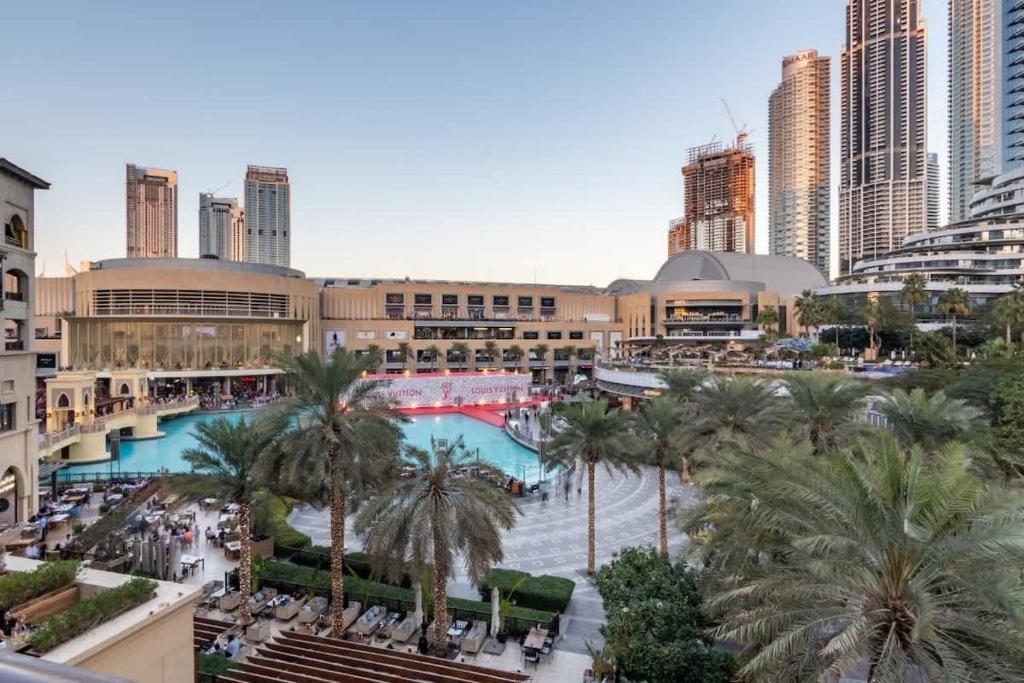 Luxury Old Town Fountain View 2BHK front of Dubai Mall, Ντουμπάι ...