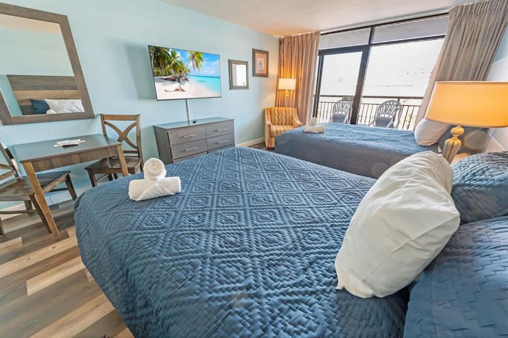 New Landmark Resort Oceanview Pools 5th Floor!, Myrtle Beach ...