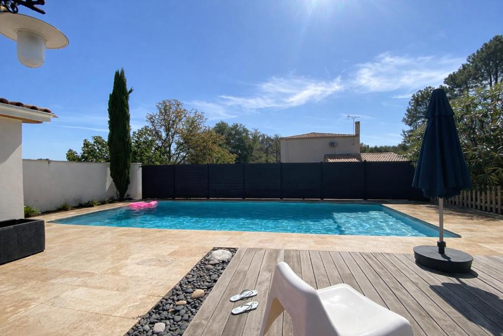 Maison du Grand Pin, Pompignac (updated prices 2026)