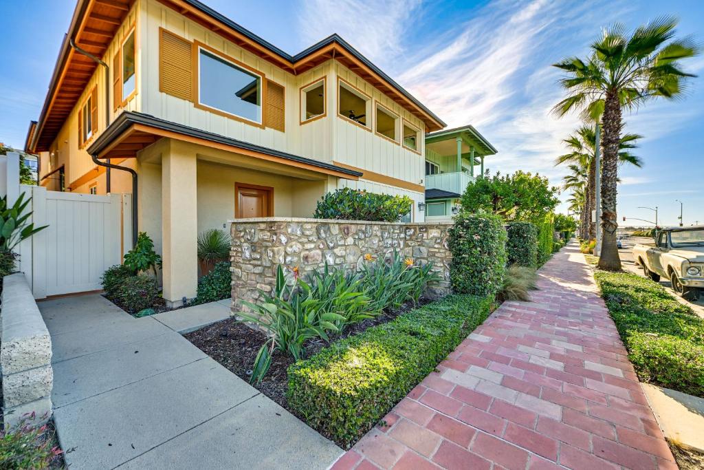 1 Mi to Beach! San Clemente Gem w/ Rooftop Patios, San Clemente (cập ...