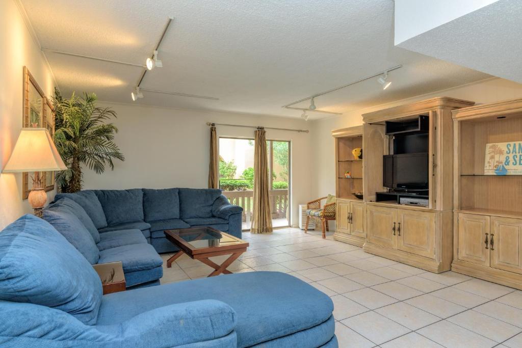 Tiki 119 - 3BR Beach Condo for Families & Groups condo, South Padre ...