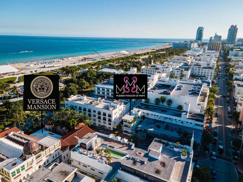 Versace Mansion Neighbor (Floors 2 & 3) Sleeps 12, Miami Beach (prezzi ...