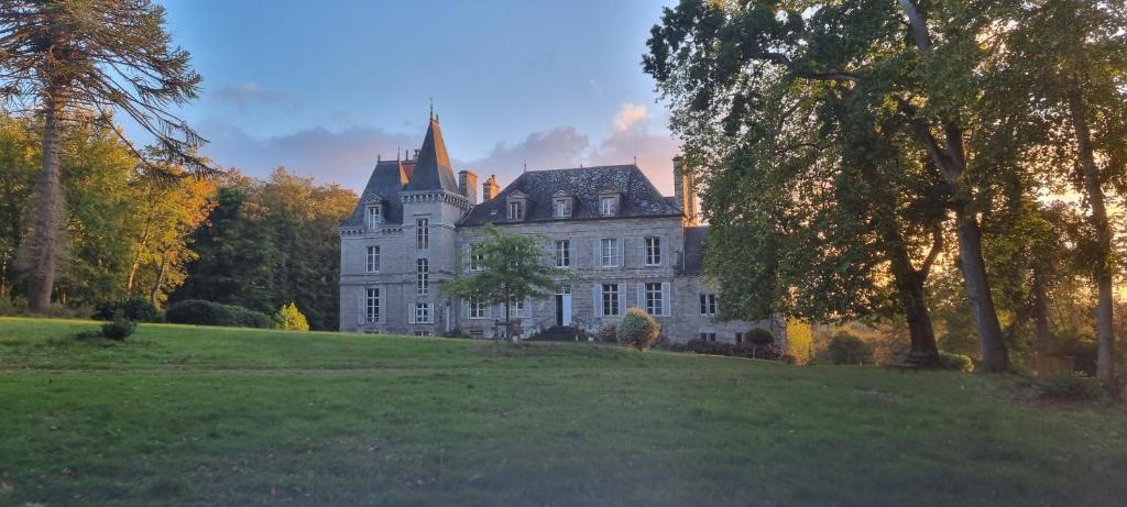 Le Château de La Coste, Saint-Julien (updated prices 2026)