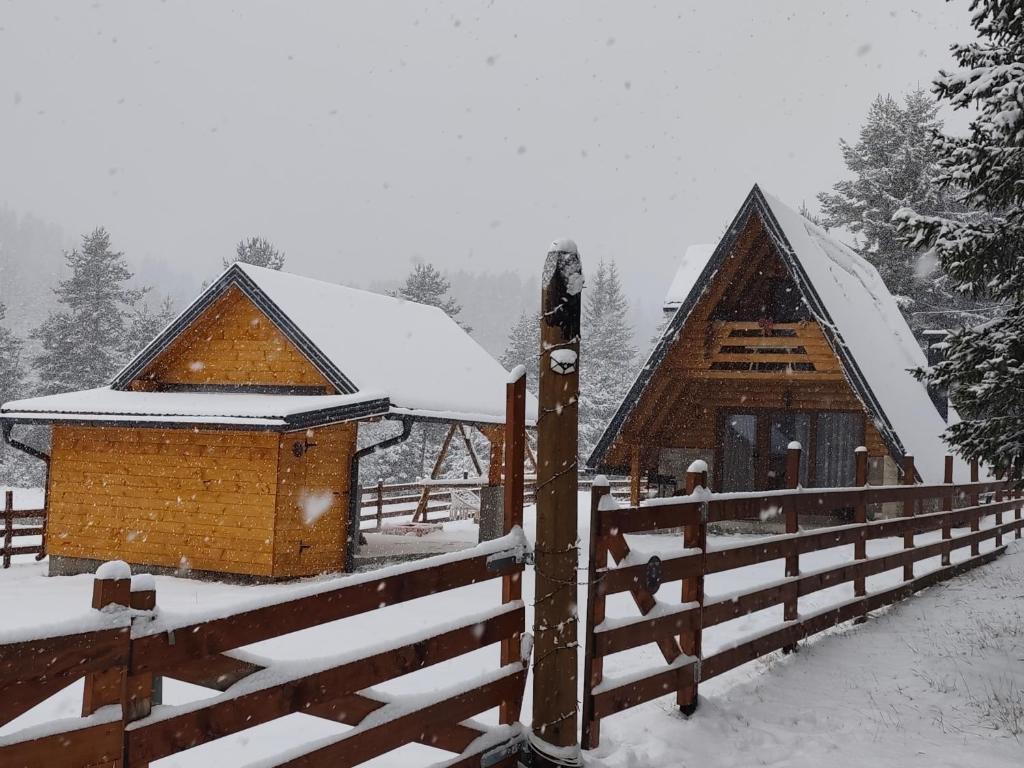 Vikendica Monte Pino Romanija, Sokolac (updated prices 2026)
