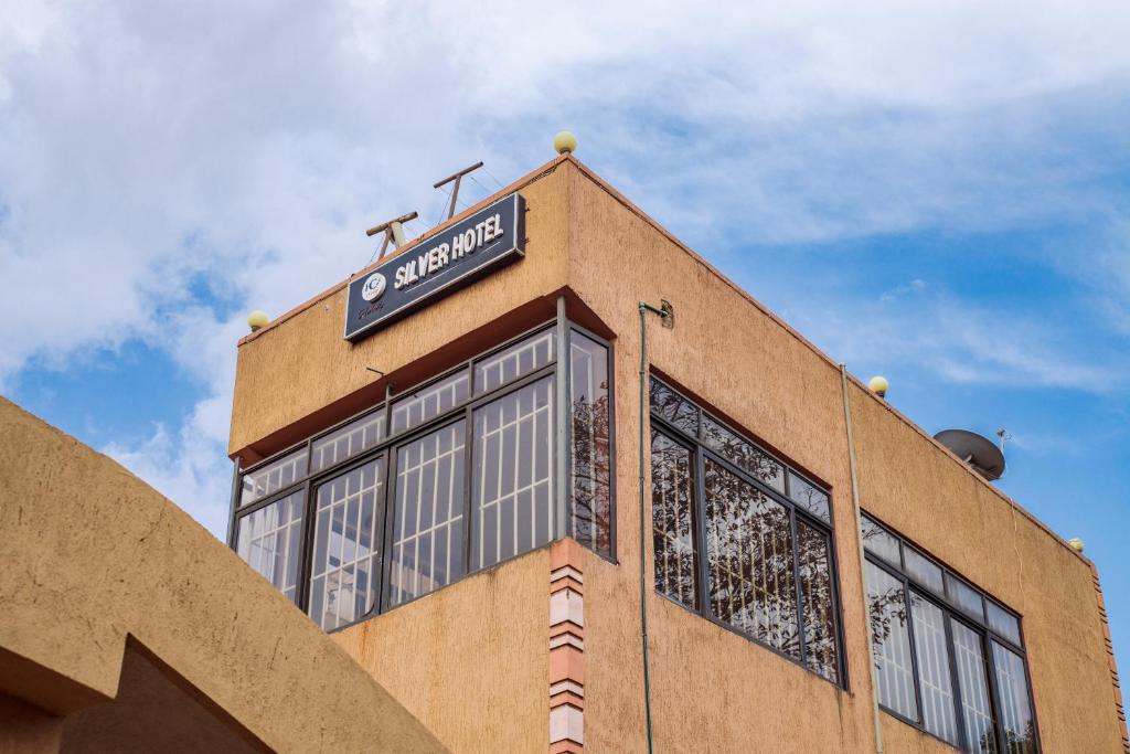 Hulcity silver hotel, Kyebando (preços atualizados 2026)