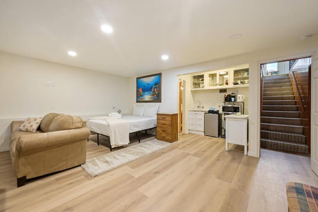 Private Spacious Full Bed Studio, San Diego (updated prices 2026)