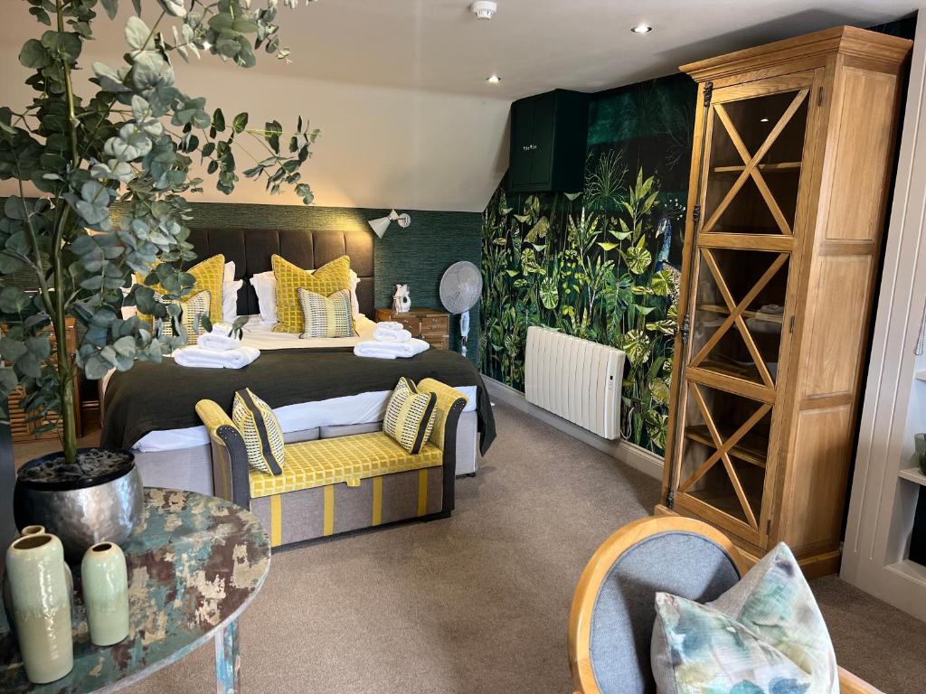 No33 THORNHAM BOUTIQUE SUITES, Thornham (updated prices 2026)