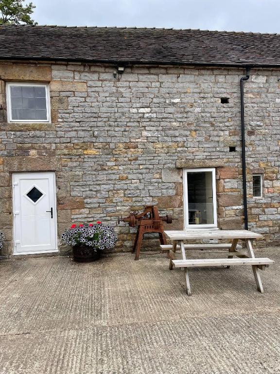 Crowtrees Barns, Waterhouses (updated prices 2026)