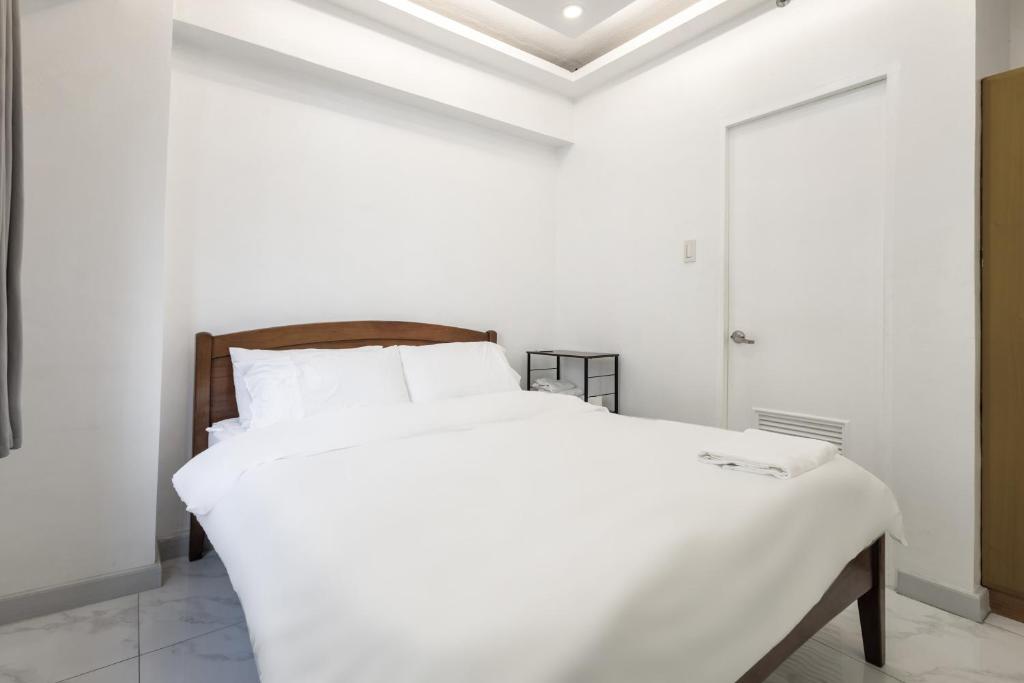 Forbeswood Heights BGC suite near st Lukes, Manila (precios ...