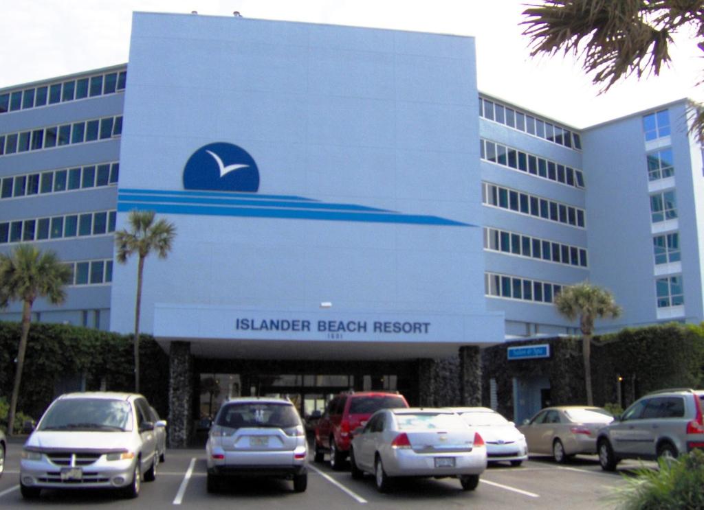 Islander Beach Resort - New Smyrna Beach, New Smyrna Beach (updated ...