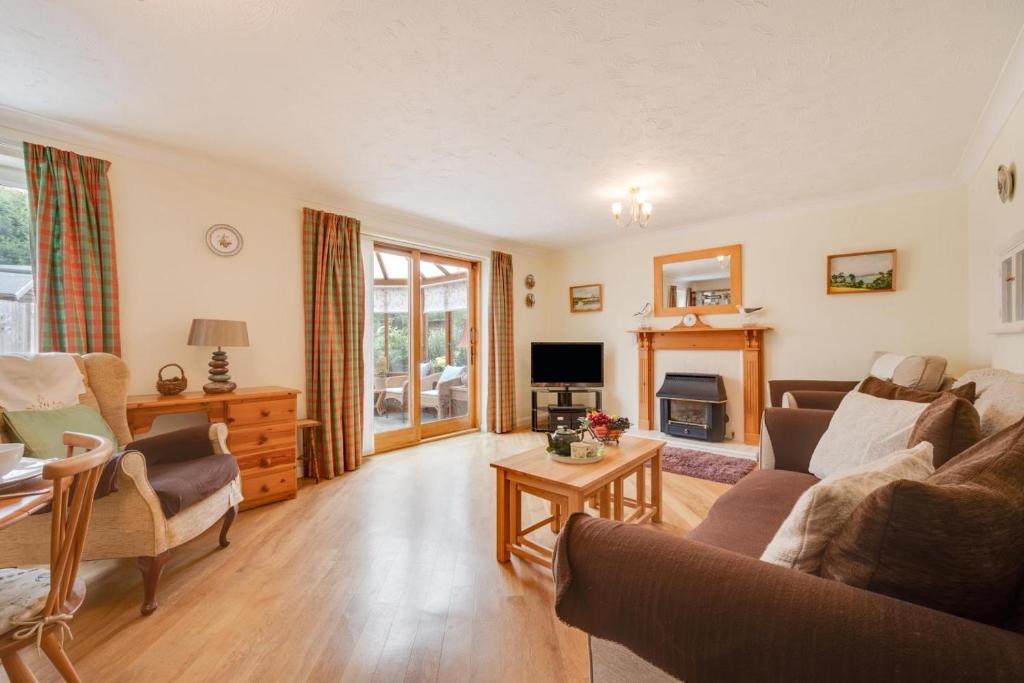 3 Bed in Wangford oc-frs, Wangford (updated prices 2026)