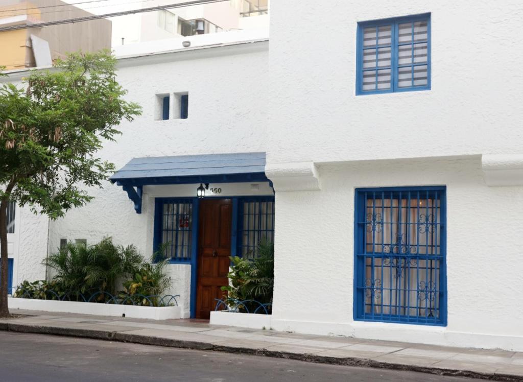 Casa Cayena, Lima (preços atualizados 2026)