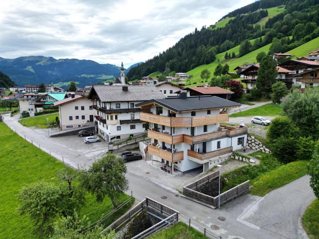 Tirolee Marchegg - Dog Friendly Comfort Apartment Wildschönau ...