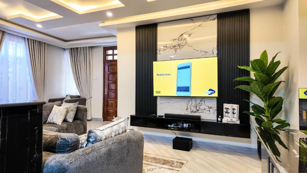 Mwamba Diamond- Modern 3BR Escape, Arusha (updated prices 2026)