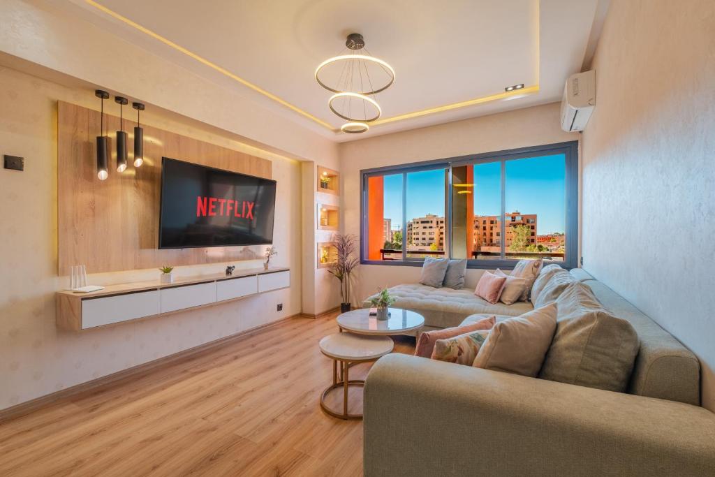 Central Marrakech Luxury 2-Bedroom Stunning Balcony Views, Marrakech ...