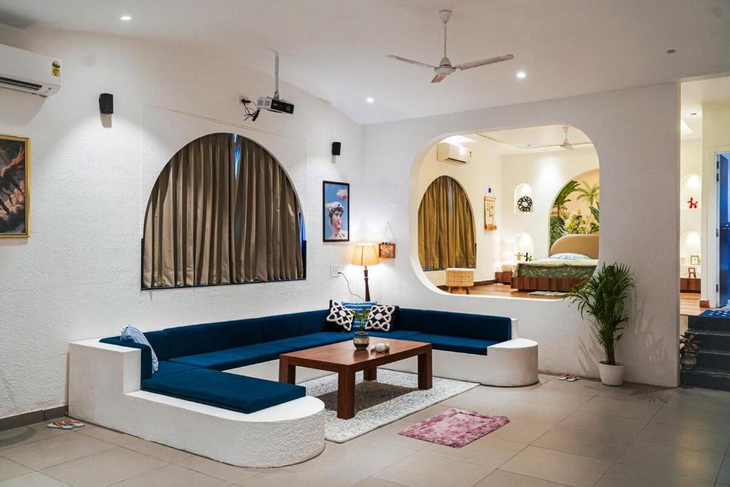 Zoe Cozy Escape with Big Projector, Amritsar (updated prices 2026)