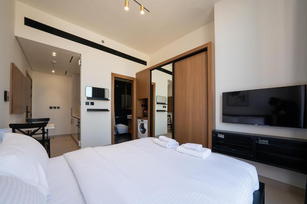 Binghatti House JVC Studio with Skyline View - Onelink, Dubaj (2026 ...