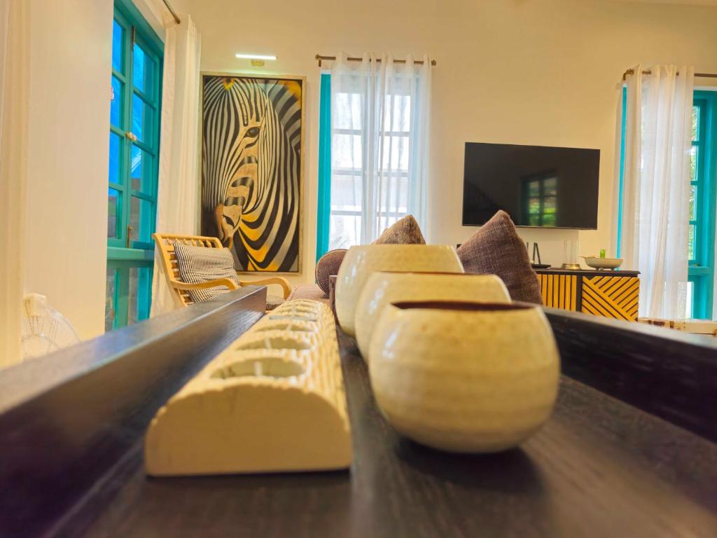 DanCenter Visalia Villa Siolim | 3BHK | Pvt Pool | Goa, Oxel ...
