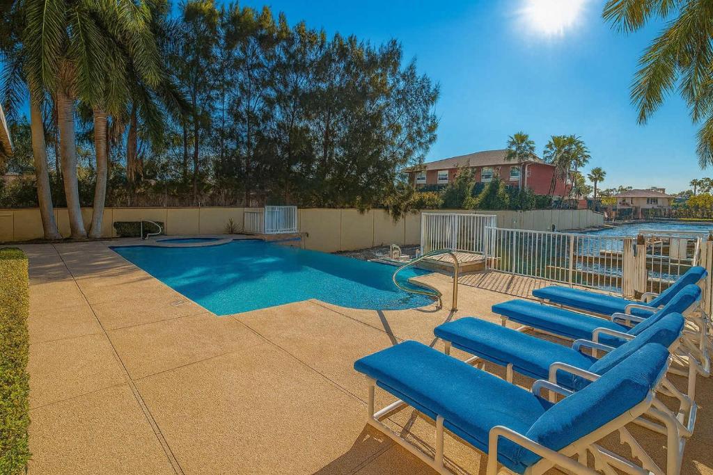 Channel views Private Boat Slip Pool & Patio apts, South Padre Island ...