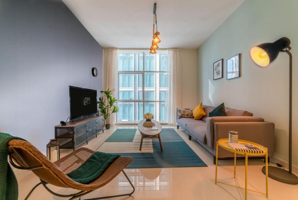 Duja Tower - Spacious Unit near Metro and Downtown, Dubai (prețuri ...