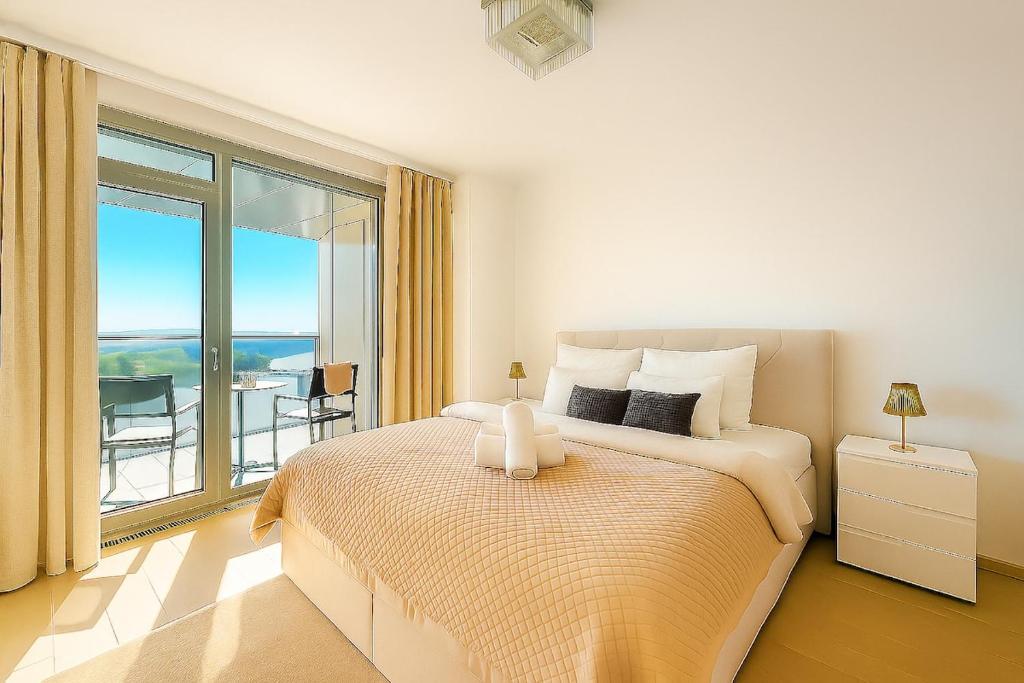 20th Floor Luxury - River & Castle View, Ovsište (prețuri actualizate 2026)