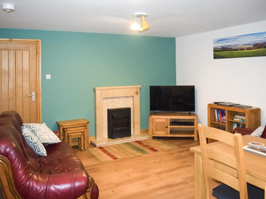 Beech Cottage - Uk49564, Sneaton (updated prices 2026)
