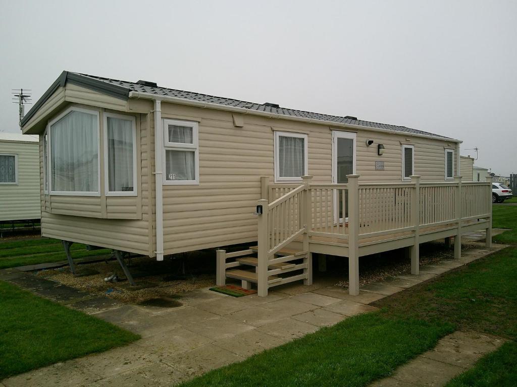 Kingfisher Ingoldmells Cypress 6 Berth Central Heated FREE WIFI ...