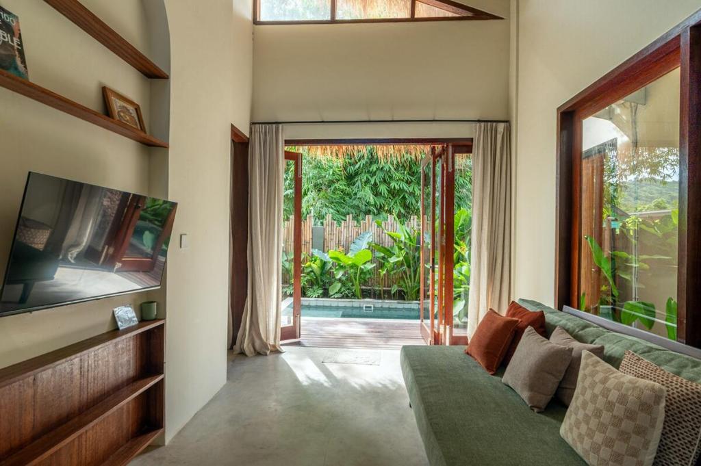 Sama Sama - Tropical Villa with private pool, Kuta (preços atualizados ...