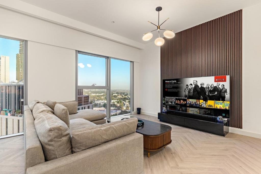 FIRST CLASS 1BR Direct Gate Avenue Access, Dubai (opdaterede priser for ...
