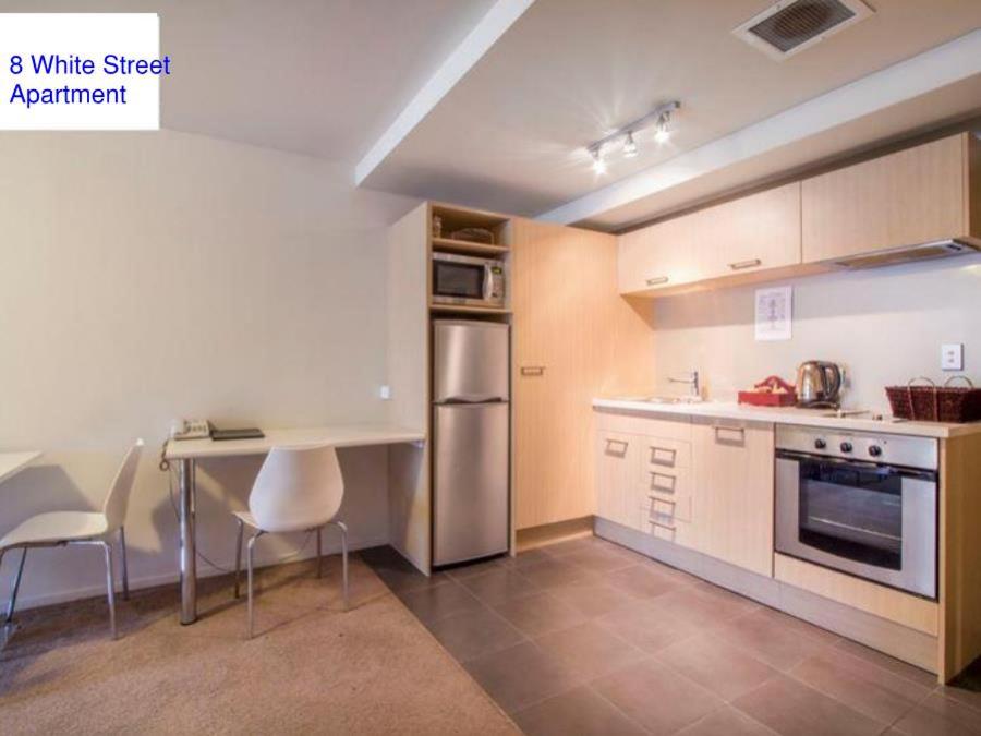 2 Bedroom Bianco off Queen-4mins to Sky Tower, Auckland (updated prices ...